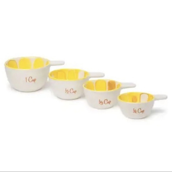 Trina Turk | Kitchen | Trina Turk Ceramic Lemon Measuring Cups Set Of 4 ...